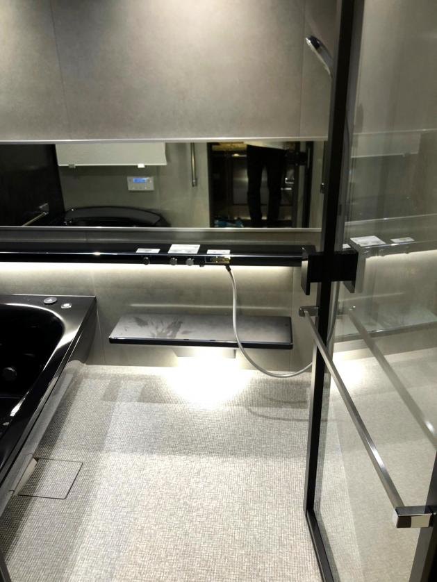 TOTOマンションシンラWK Rタイプ1620サイズ | リフォーム実例 | TOTO株式会社