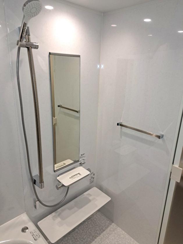 TOTO WYシリーズ Xタイプ 1616サイズ | リフォーム実例 | TOTO株式会社