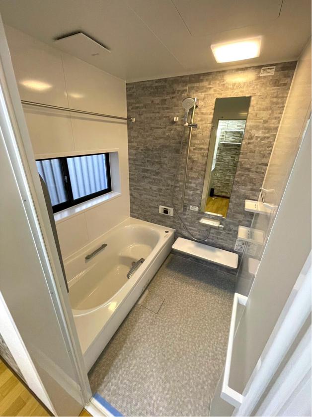 TOTO サザナHT Sタイプ 1616サイズ | リフォーム実例 | TOTO株式会社