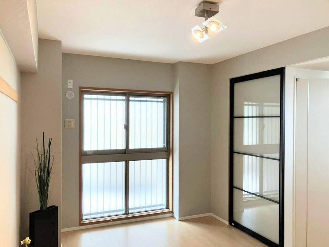 お洒落な扉をメインにお客様が考えたプランです！ | リフォーム実例 | TOTO株式会社