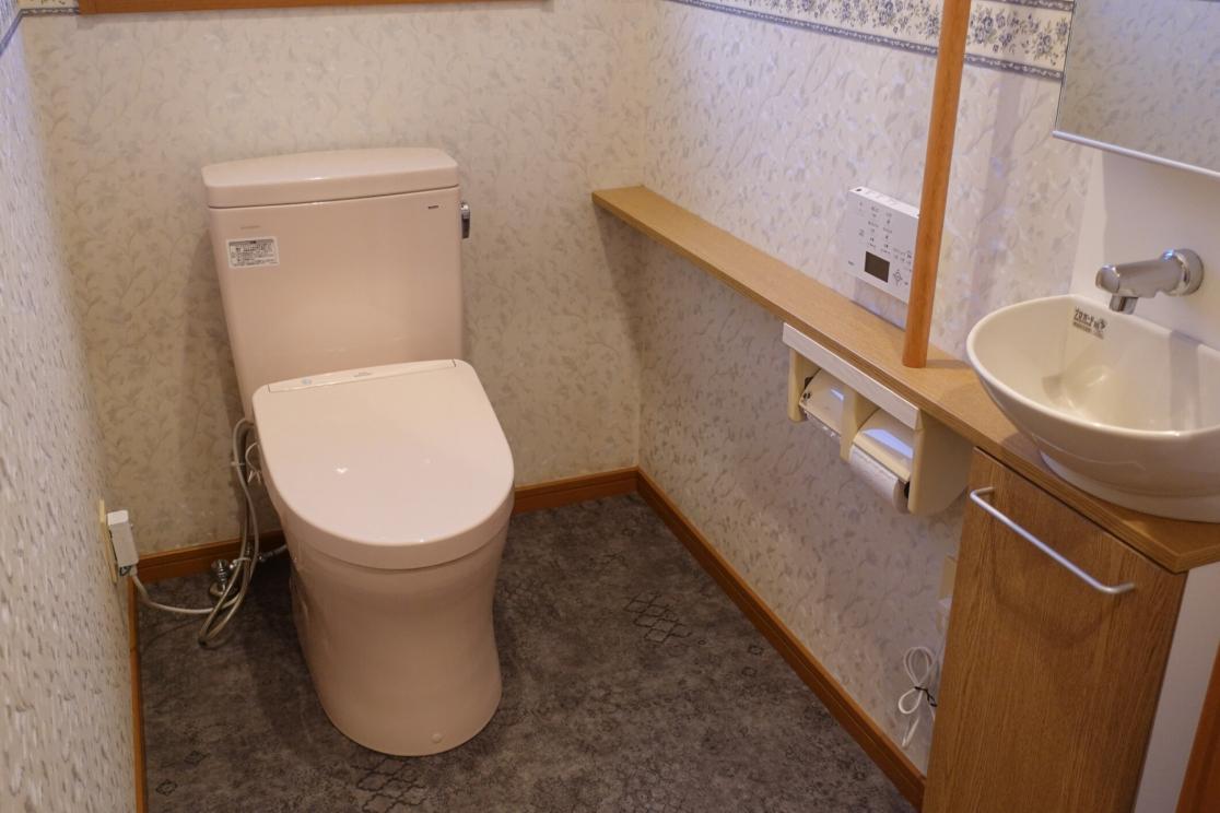 トイレ1dayリモデル ② | リフォーム実例 | TOTO株式会社