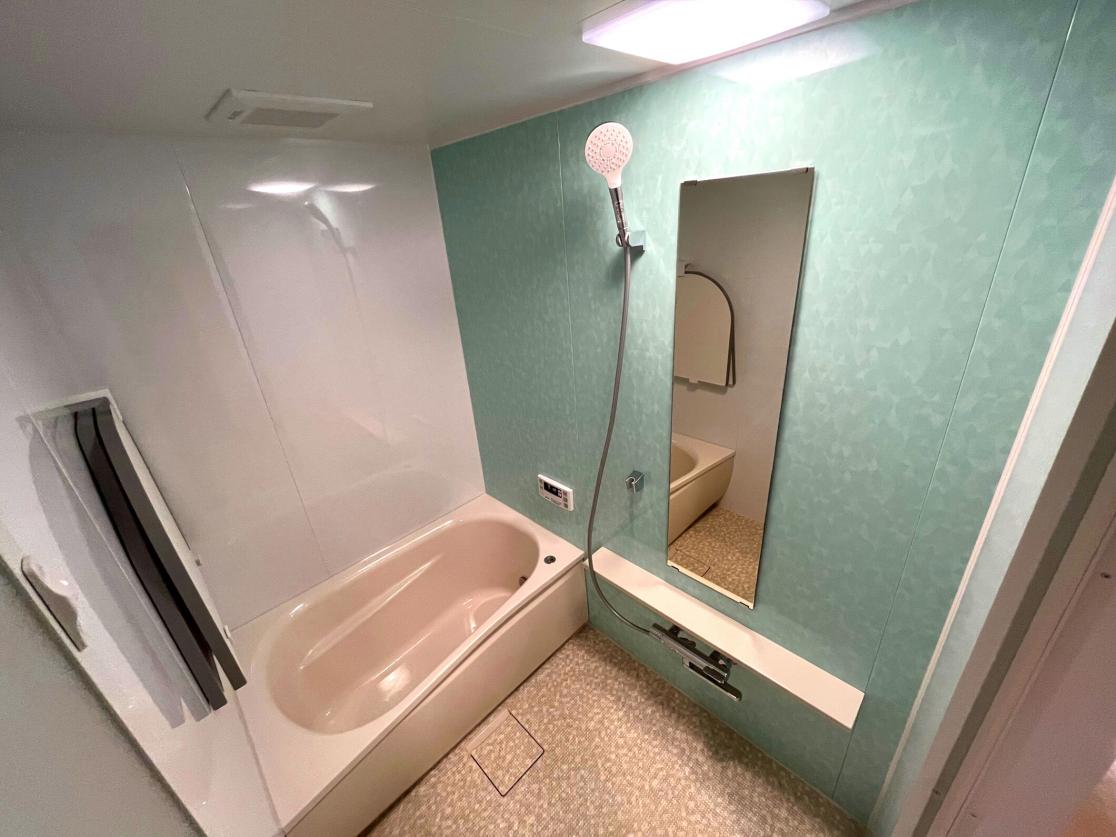 【浴室】マンションリモデルWYシリーズ1218 Tタイプ | リフォーム実例 | TOTO株式会社